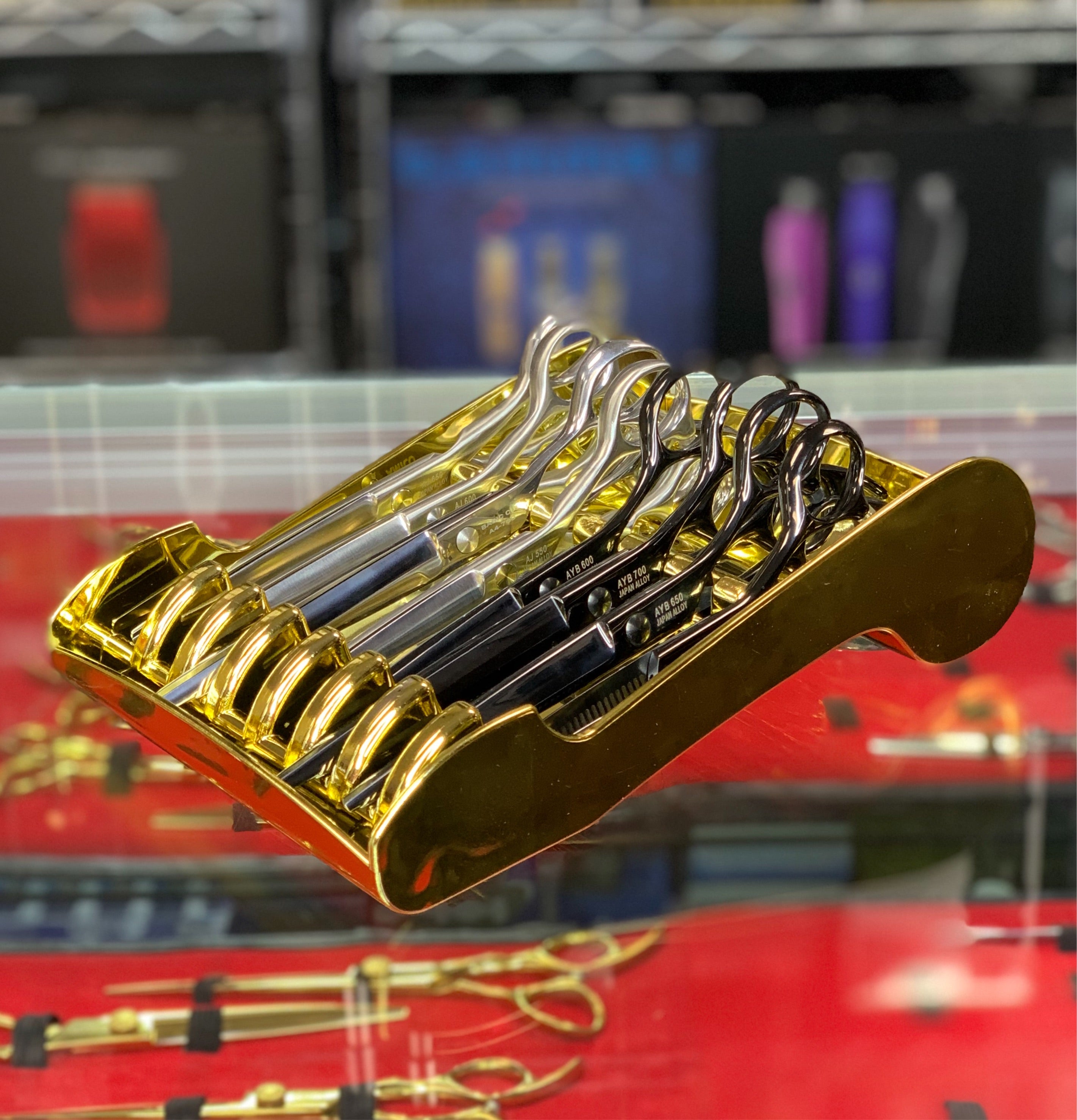 Shear Holder – Arsenal Barber Supply